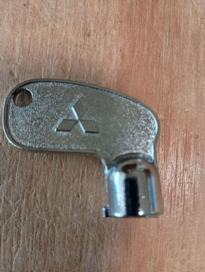 Magnum Light Tower keys #P15306